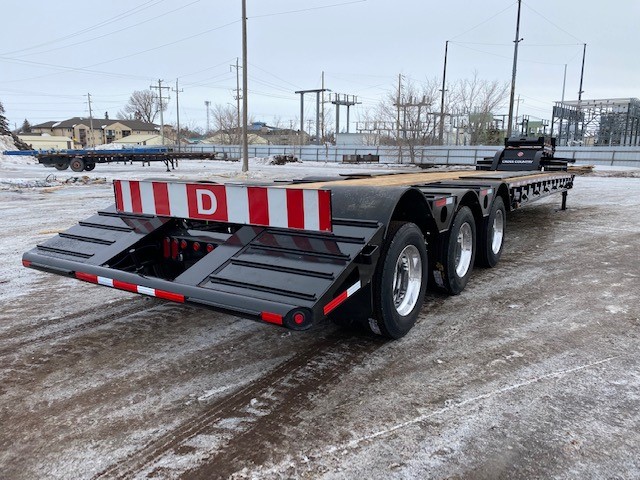 Rigid Neck Trailers | Durable & Reliable | Cross Country